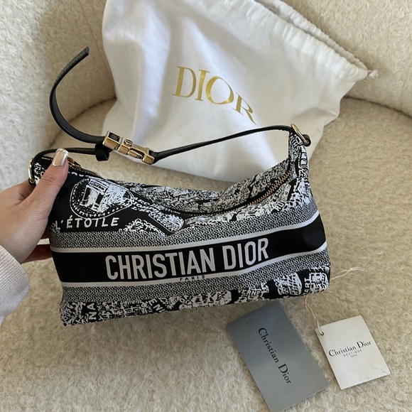 Dior | Bags | Dior Plan De Paris White And Black Nomad Diortravel Make ...
